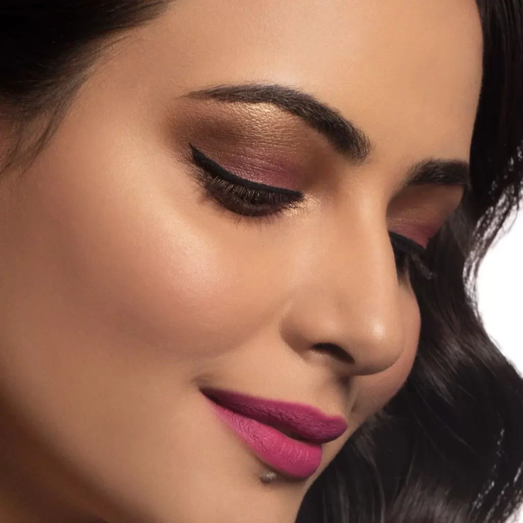 10 Stunning Makeup Looks for a Night Out - Mellafex